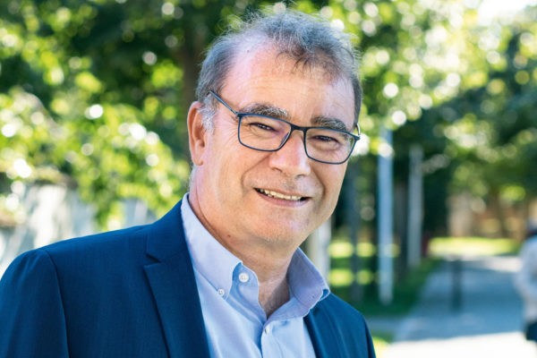 « Pas l’ambition de changer le monde » – La Semaine | Hebdomadaire ...