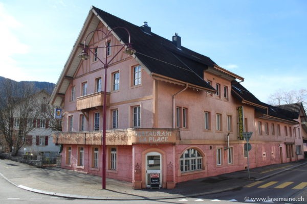 Jean-Daniel Bueche a rendu son tablier – La Semaine | Hebdomadaire ...